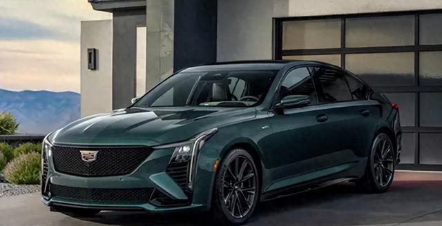 纯正V8!凯迪拉克CT5高性能版海外定版曝光,要入华,外观能接受？