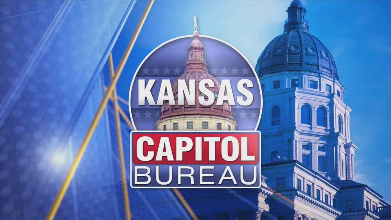 Former Kansas governors talk bipartisanship at Dole Institute