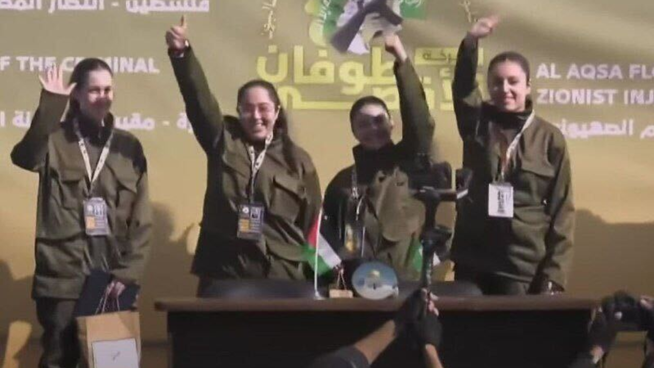 Watch: Hamas releases 4 Israeli female soldiers captured on October 7 ...