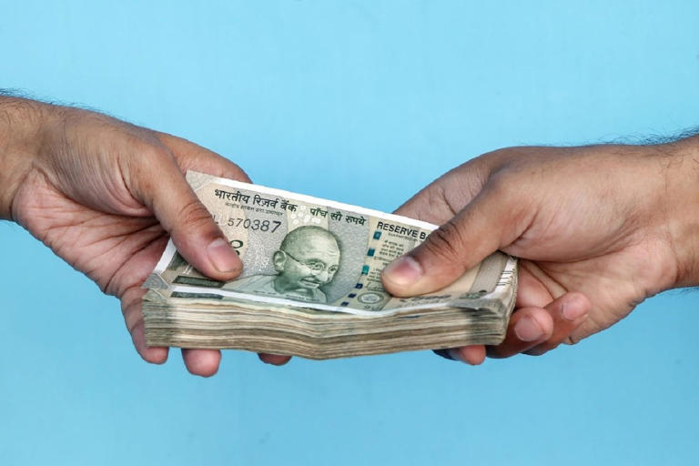 India could get plastic banknotes as RBI looks to cut currency costs