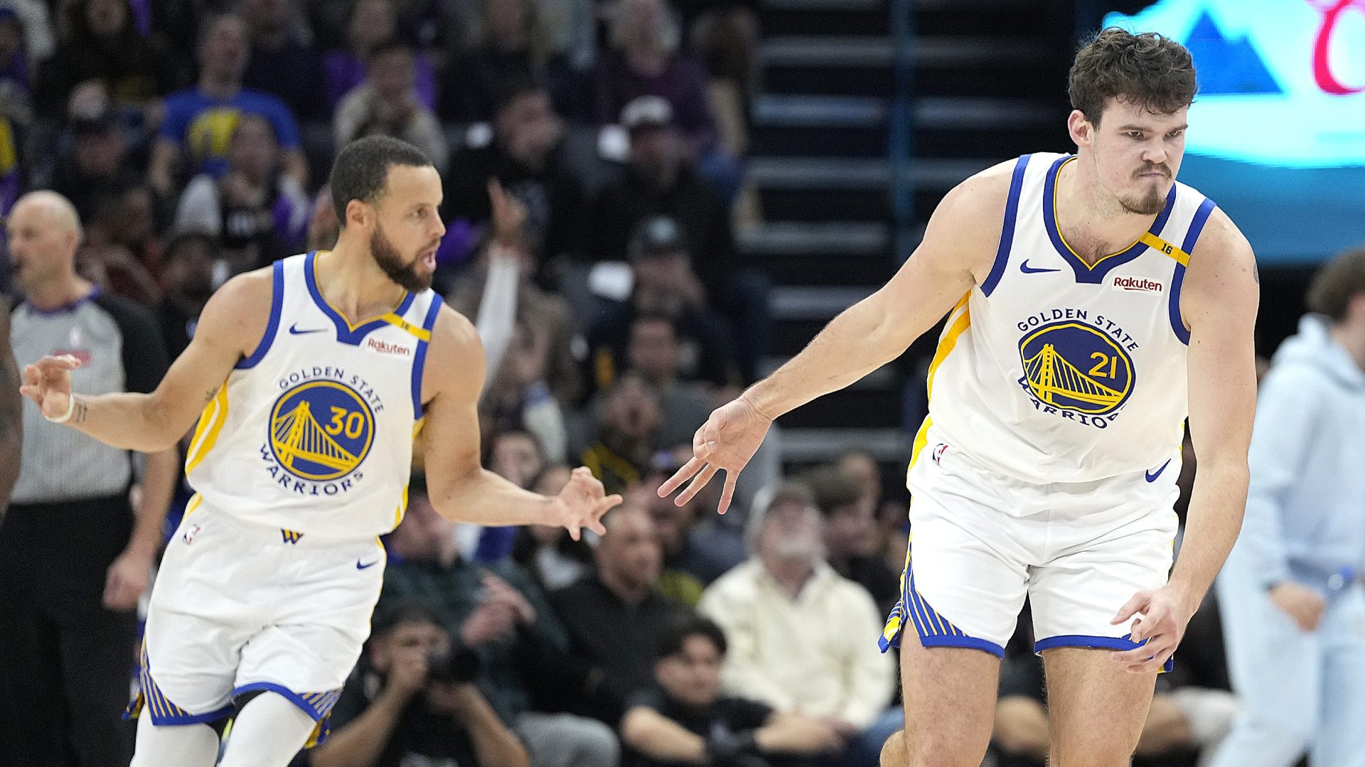 Warriors’ Key Adjustment Showed Why 7-Foot Steal Can Be Secret Weapon