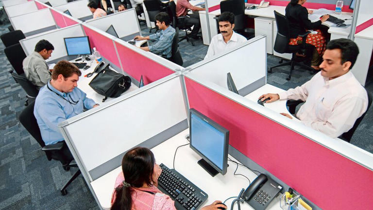 TCS, Infosys, HCL Tech, Wipro: What Q3 headcount of BIG 4 Indian IT ... TCS, Infosys, HCL Tech, Wipro: What Q3 headcount of BIG 4 Indian IT ...