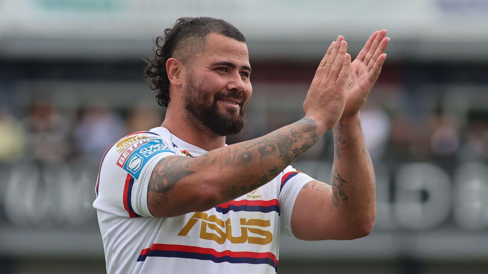 Watch Wakefield Trinity cult hero score incredible solo try in comeback ...