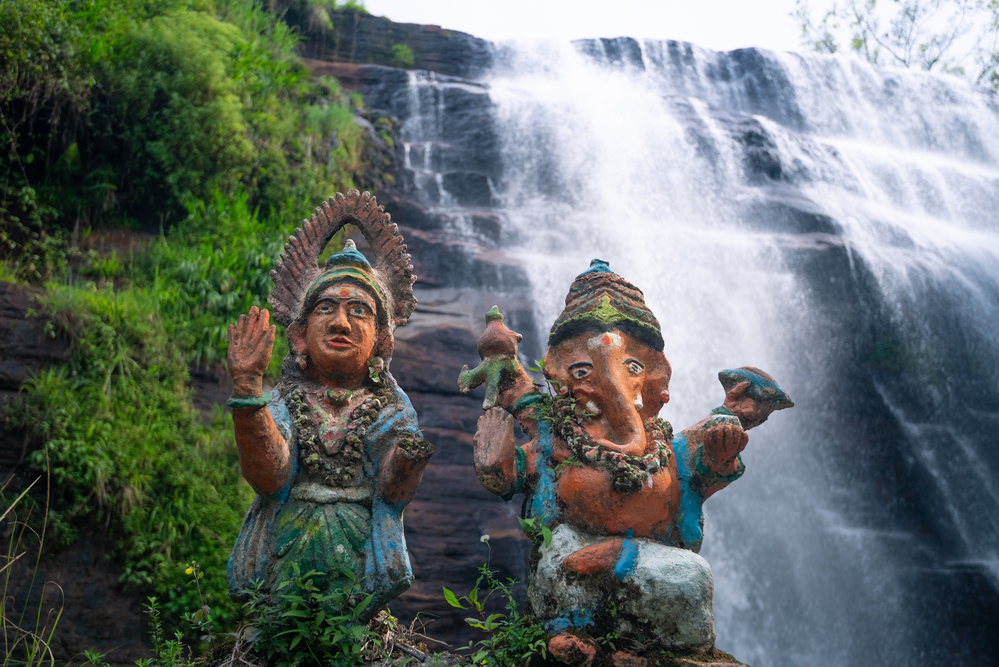 Photos of 20 of the Dazzling Waterfalls of Sri Lanka