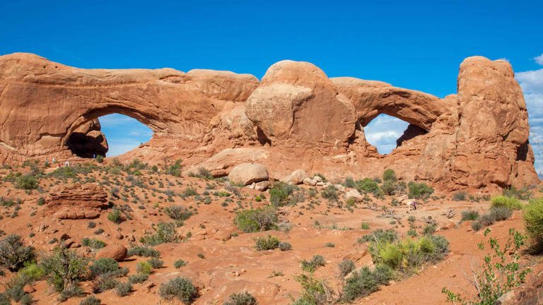11 Best Hikes in Arches National Park You Absolutely Need to Know About