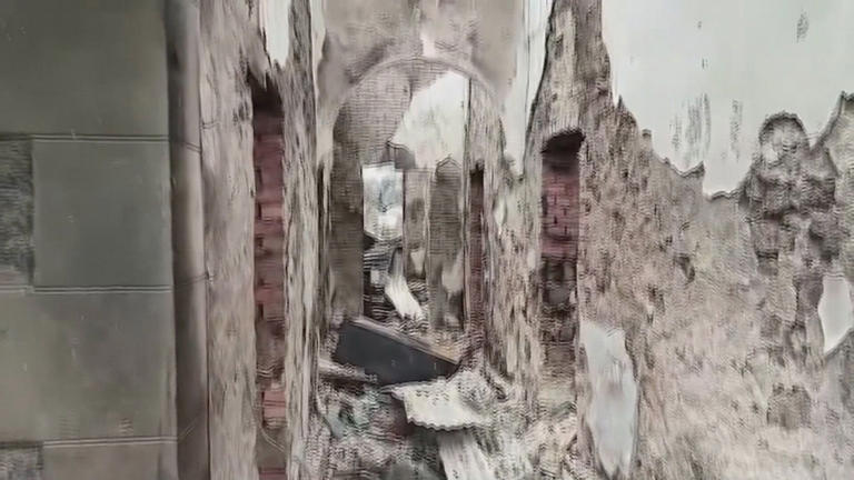 Pole-top fires cut power to 40,000 WA homes and businesses