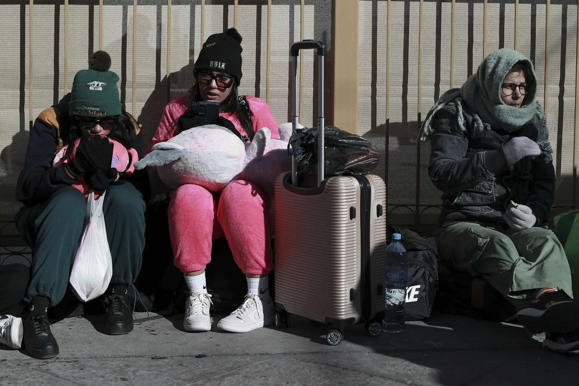 Mexico refuses U.S. military flight deporting migrants amid rising ...