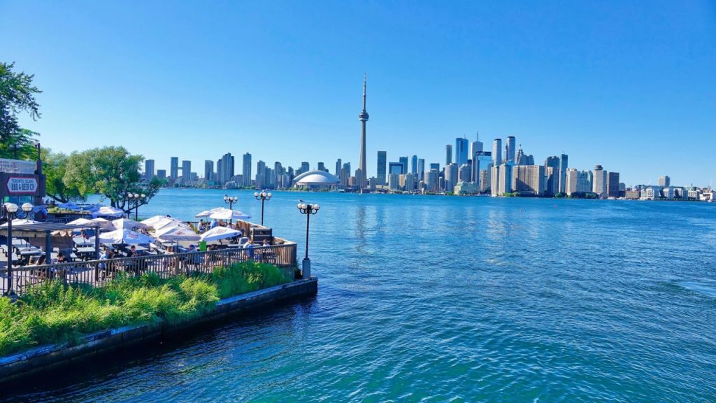 A Local’s Guide to Affordable and Free Fun in Toronto
