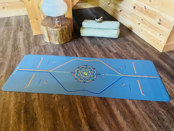 Diagrams Align Your Practice: Liforme Rainbow Yoga Mat Is Like an On ...
