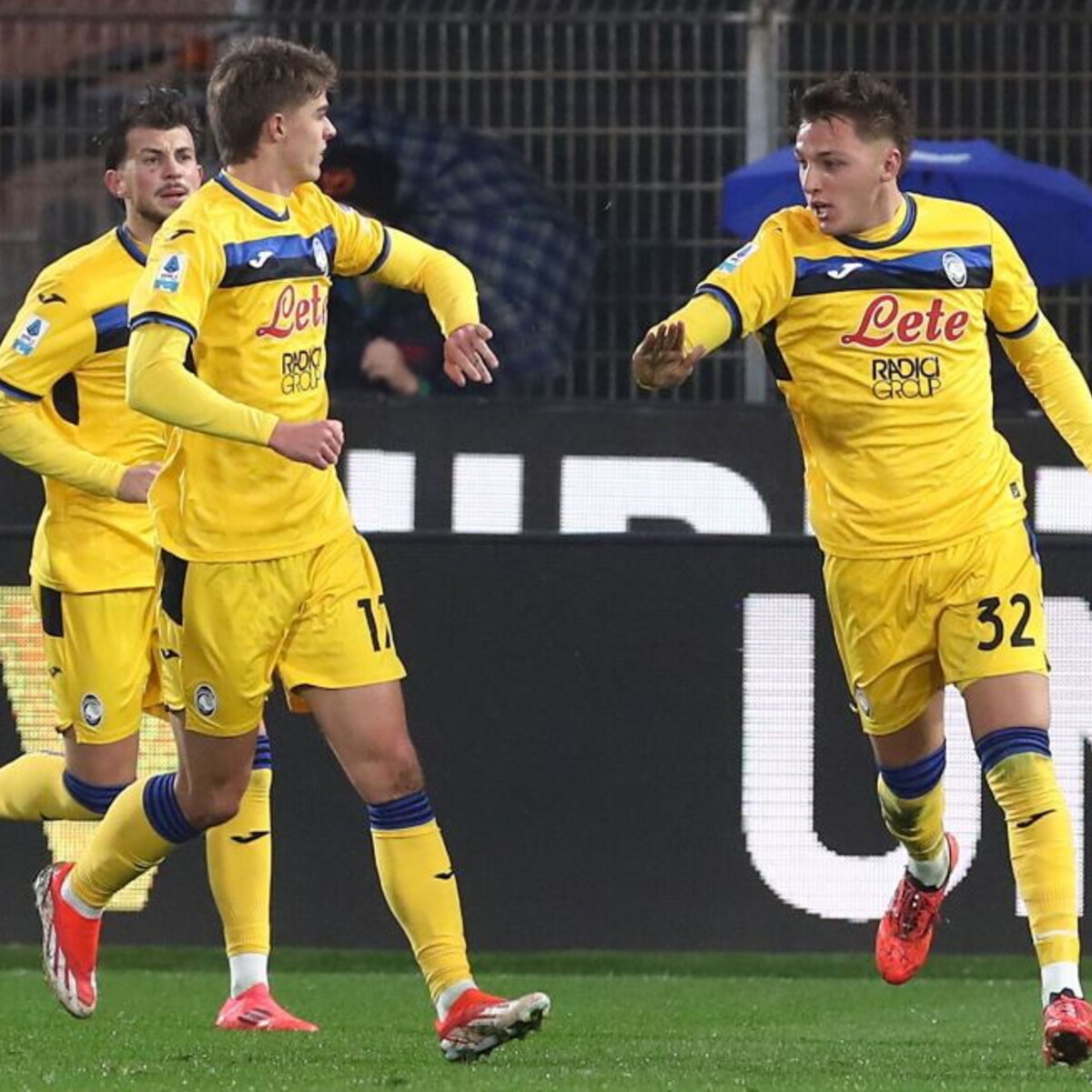 Paz illude il Como, Retegui la ribalta e regala alla Dea la prima ...