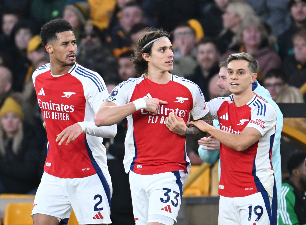 Wolves 0-1 Arsenal: Gunners seal vital win after stunning Myles Lewis ...