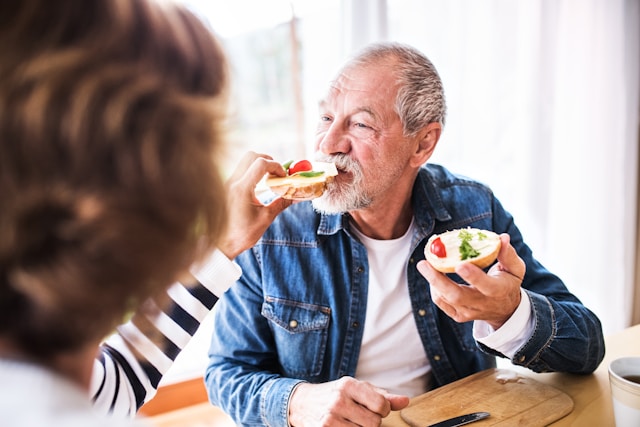 12 Delicious Foods That Can Promote Heart Health