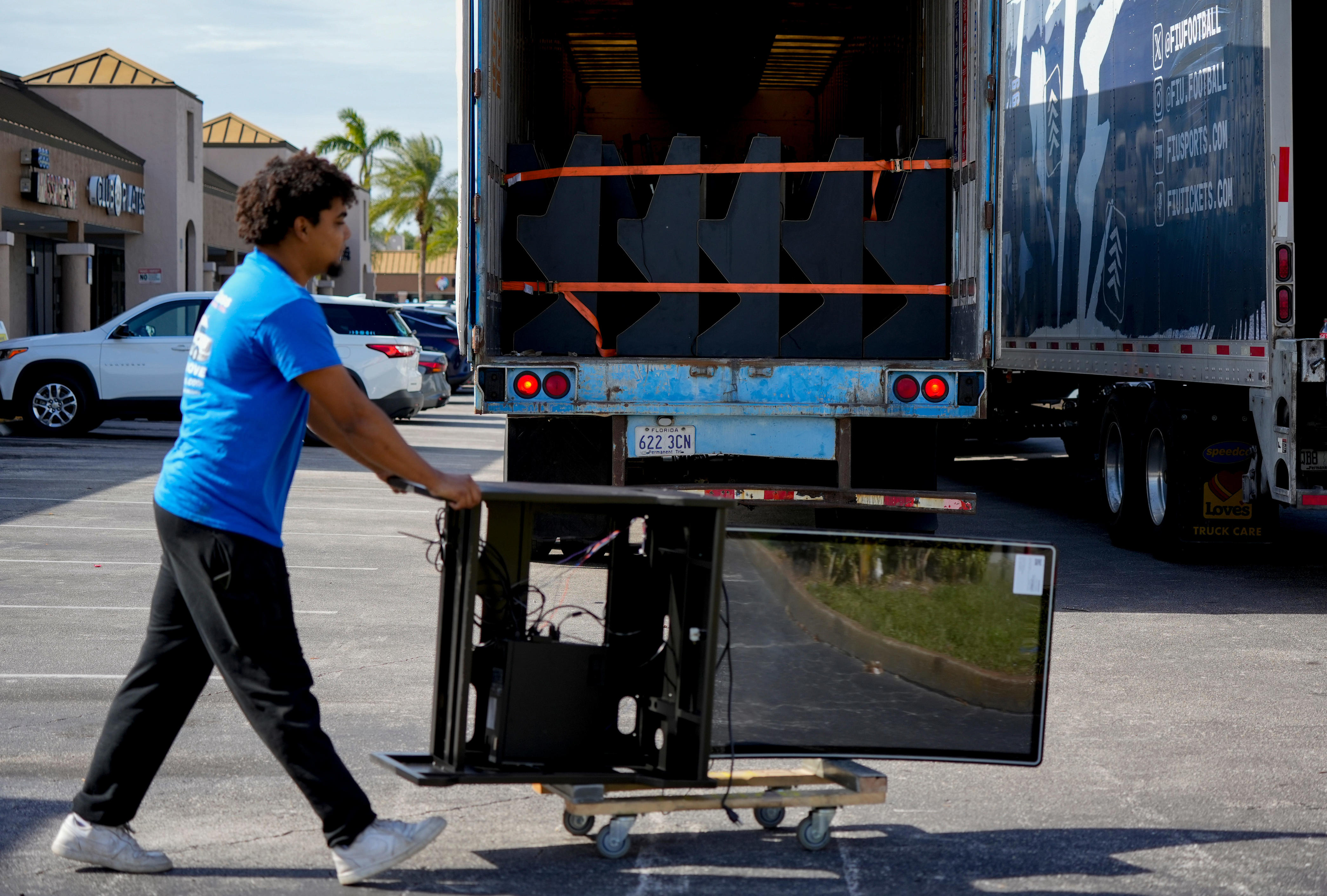 Arcade raids: The line between legal and illegal gambling, casinos in ...