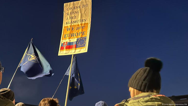 Slovakia's peaceful anti-government protests grow nationwide