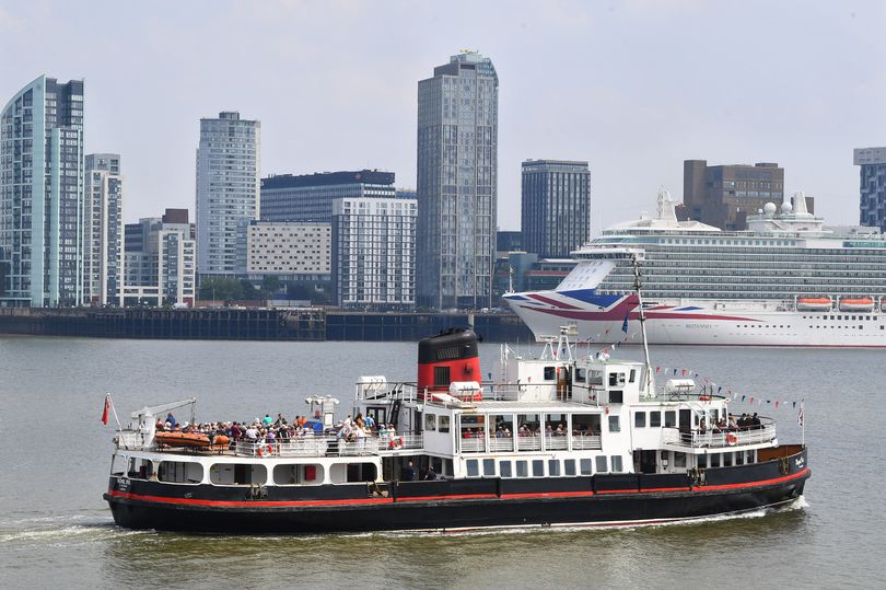 All Mersey Ferries suspended for a second day