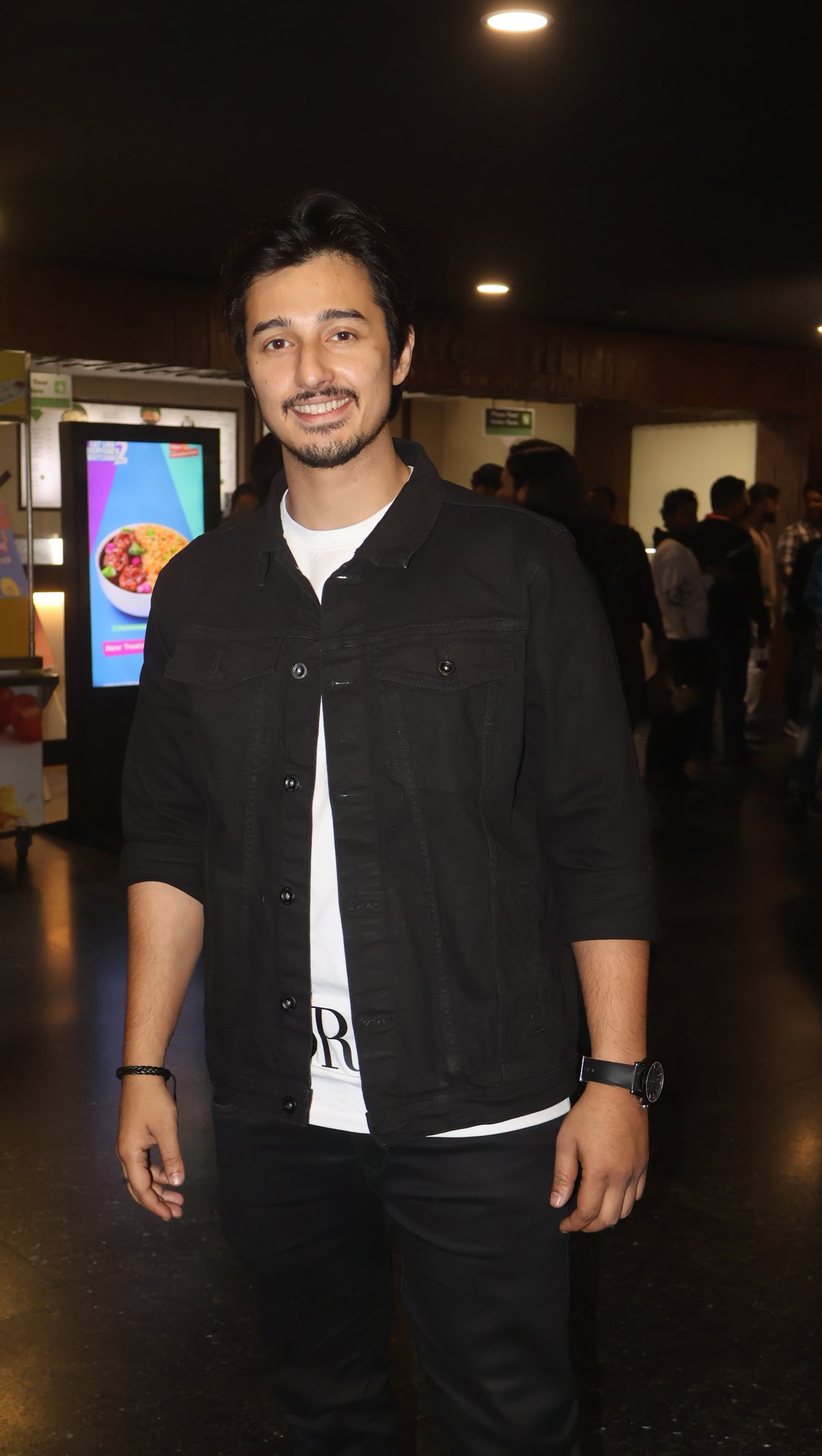 Glimpses from the premiere of Mainak Bhaumik's 'Bhaggyolokkhi'