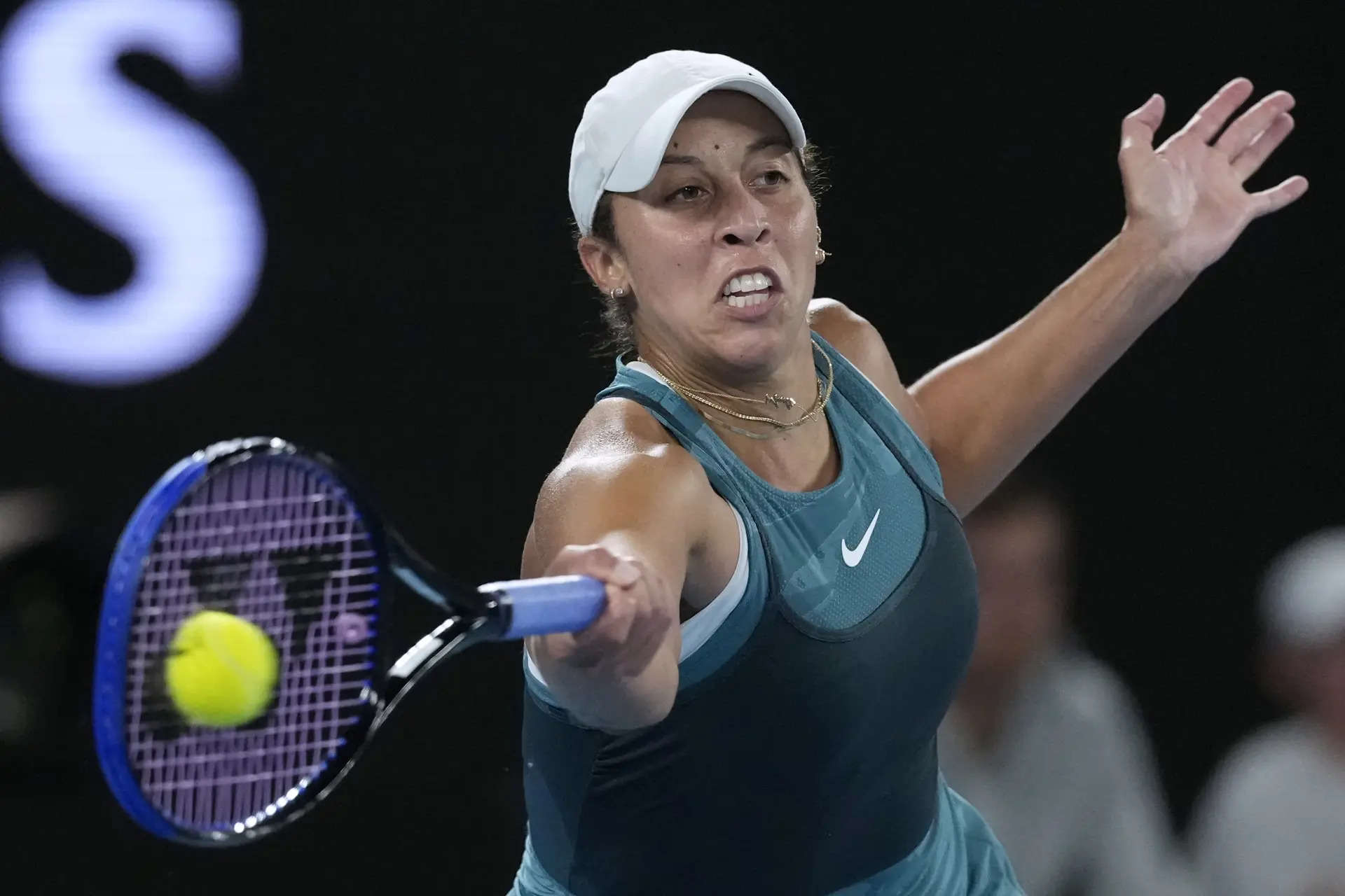 Madison Keys wins her first Grand Slam title, defeating defending ...