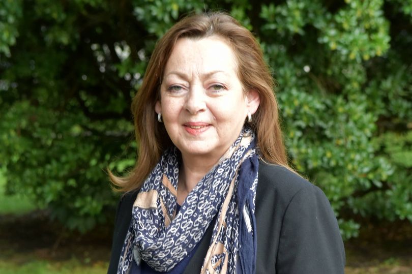 Sandy Kelly's love for grandson and niece, seeing Merle Haggard live ...