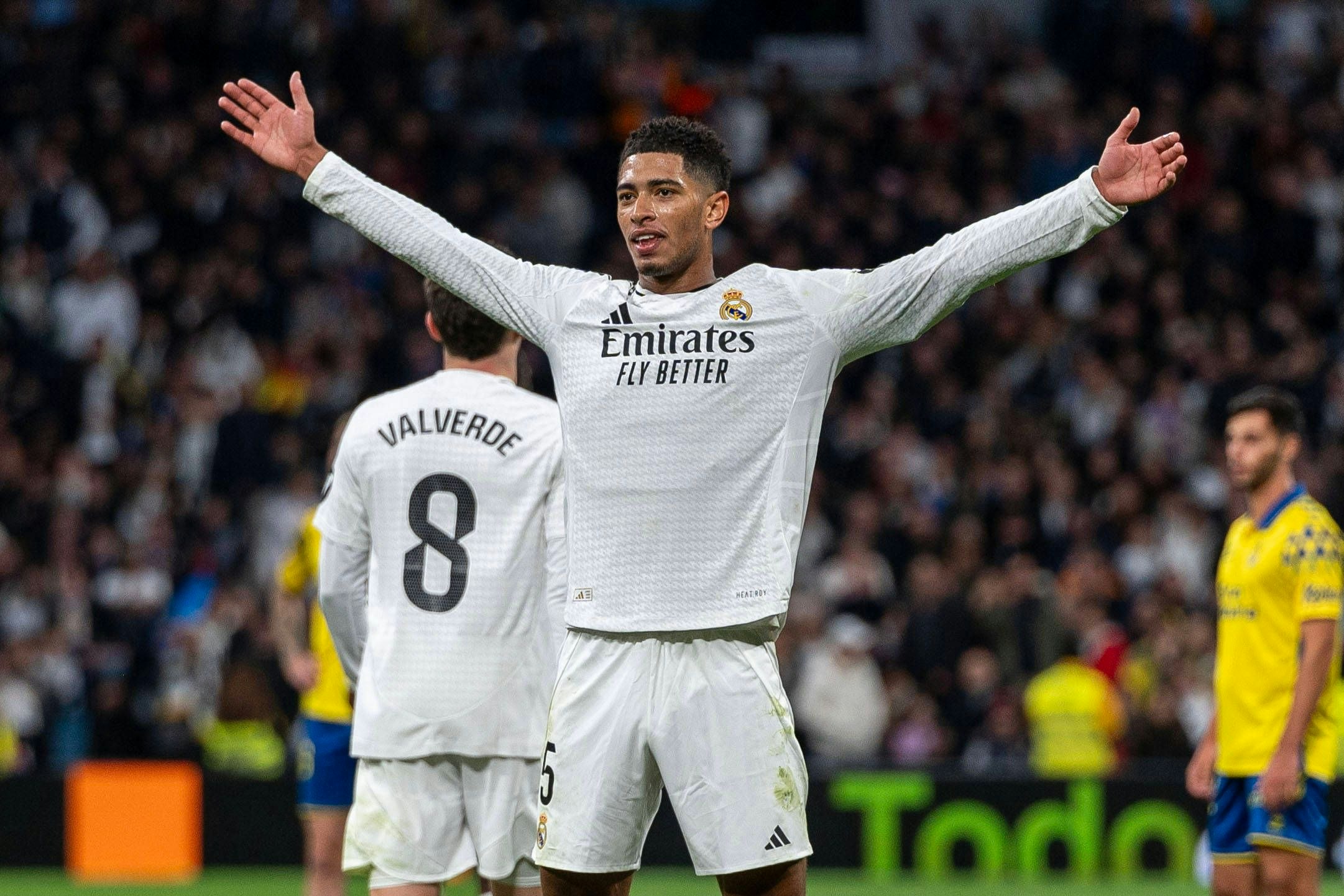 Heiße Model-Fotos: Jude Bellingham zeigt seine neue Freundin – er ...