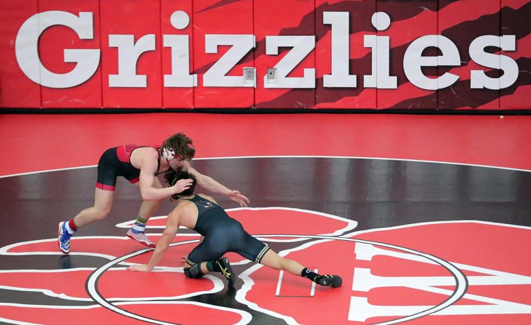 Ohio high school wrestling results, Grizzly Invitational live updates