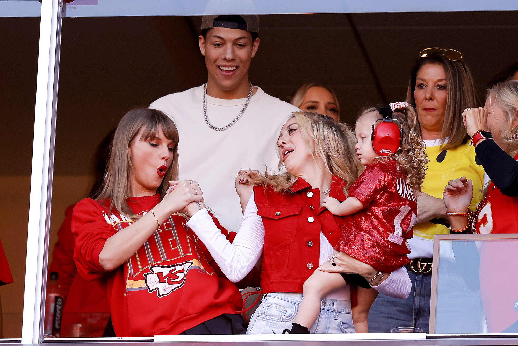 What's It Like Inside Taylor Swift's Chiefs Suite? What Guests Have Said