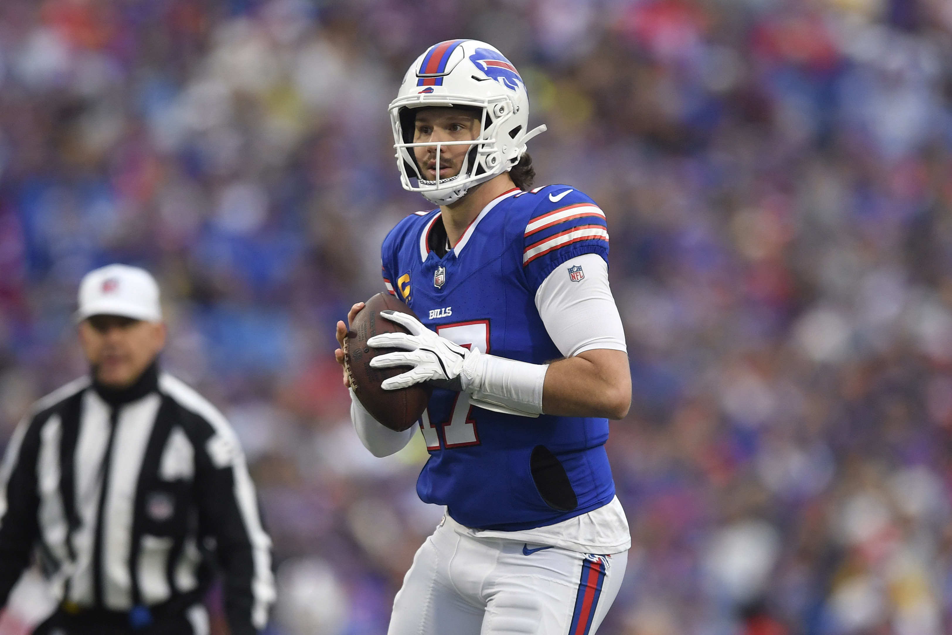 Bills vs. Chiefs, Eagles vs. Commanders predictions: NFL picks, odds ...