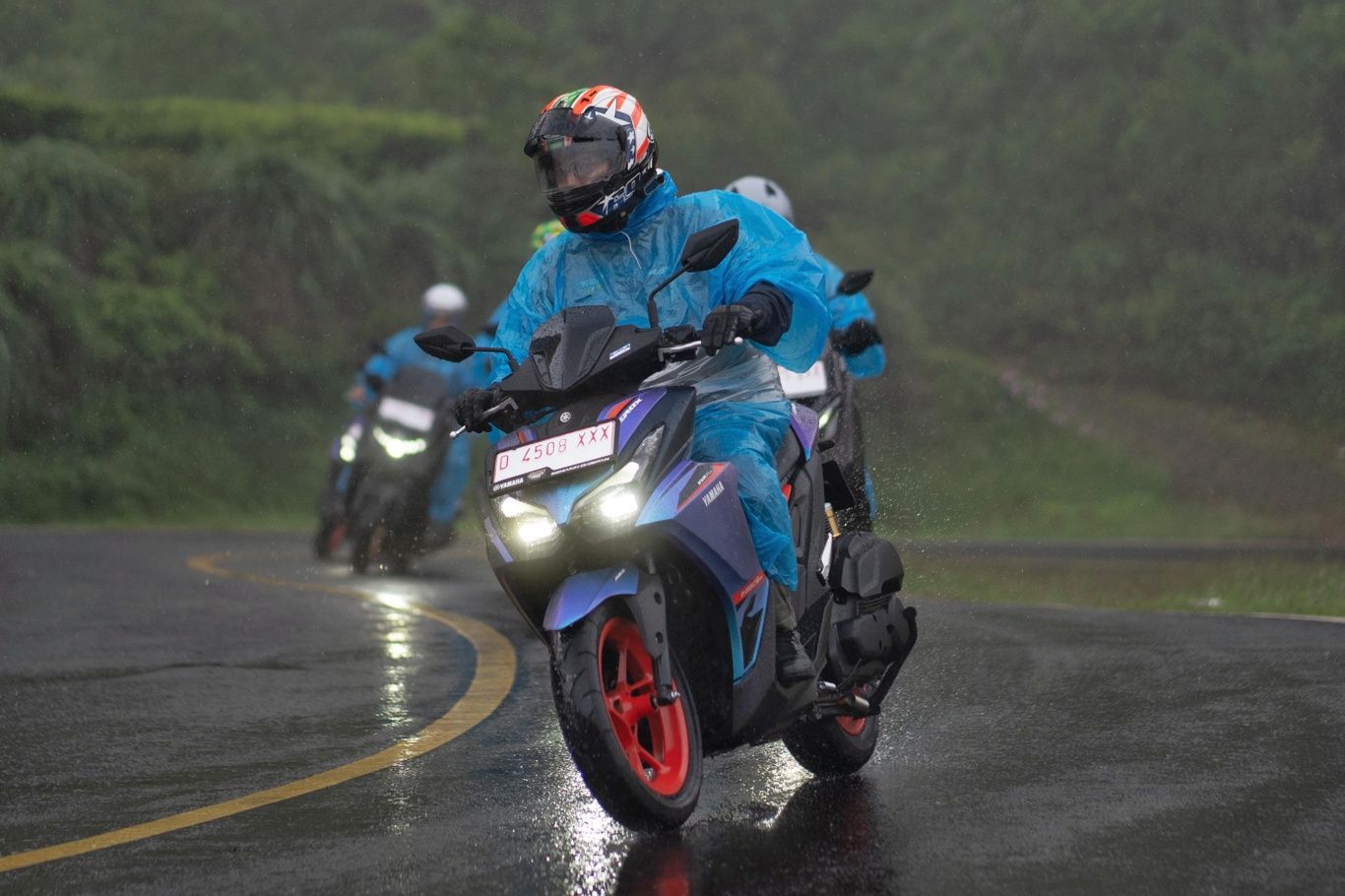 Bentuk Racing, Kok Yamaha Aerox Alpha Enak Diajak Touring?