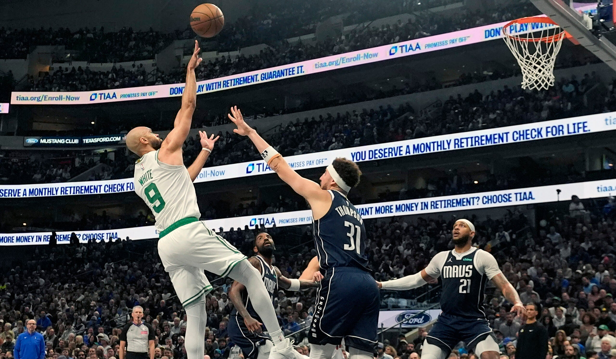 Derrick White breaks out of slump, helps Celtics end road trip strong ...