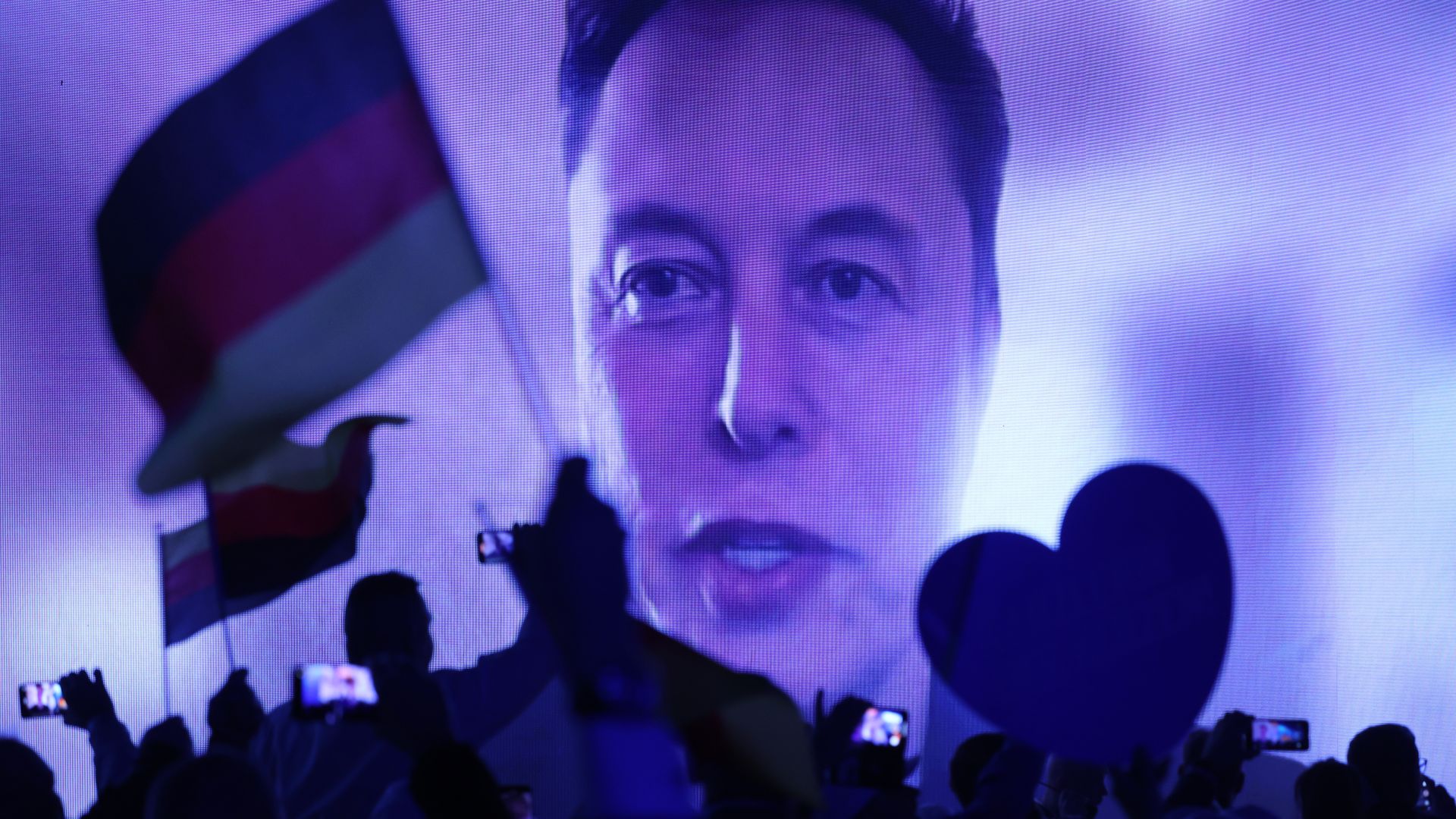 Elon Musk bei AfD-Wahlkampfauftakt in Halle (Saale) zugeschaltet