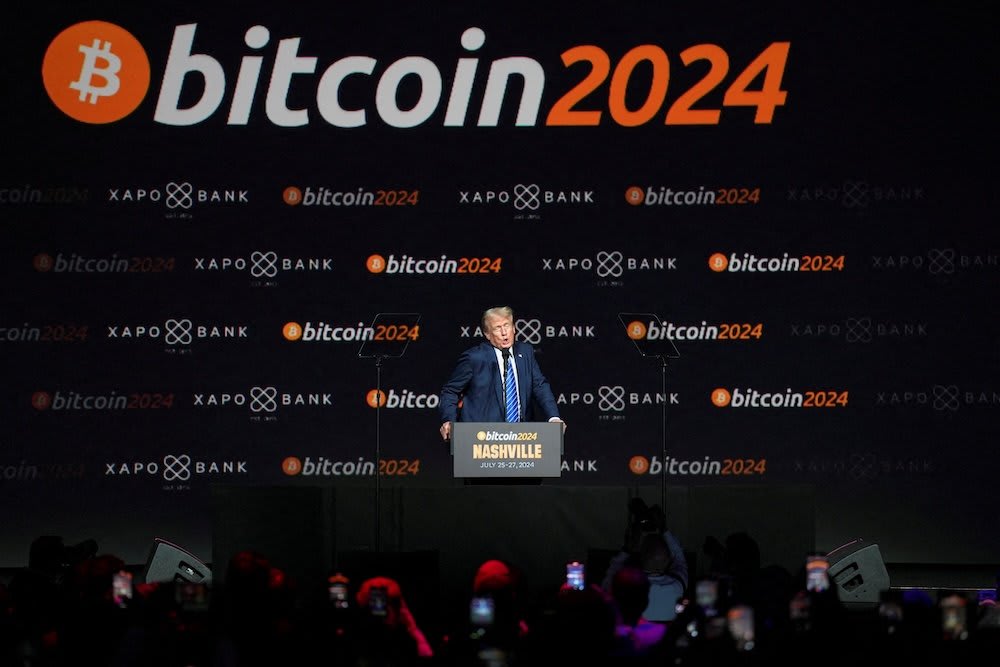 'Perfect bribery vehicle': Creator of major cryptocurrency rips Trump’s ...