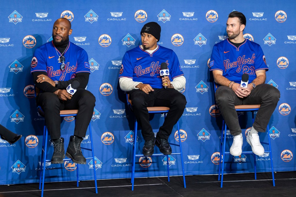 Mets unveil new alternate road jersey at Amazin’ Day