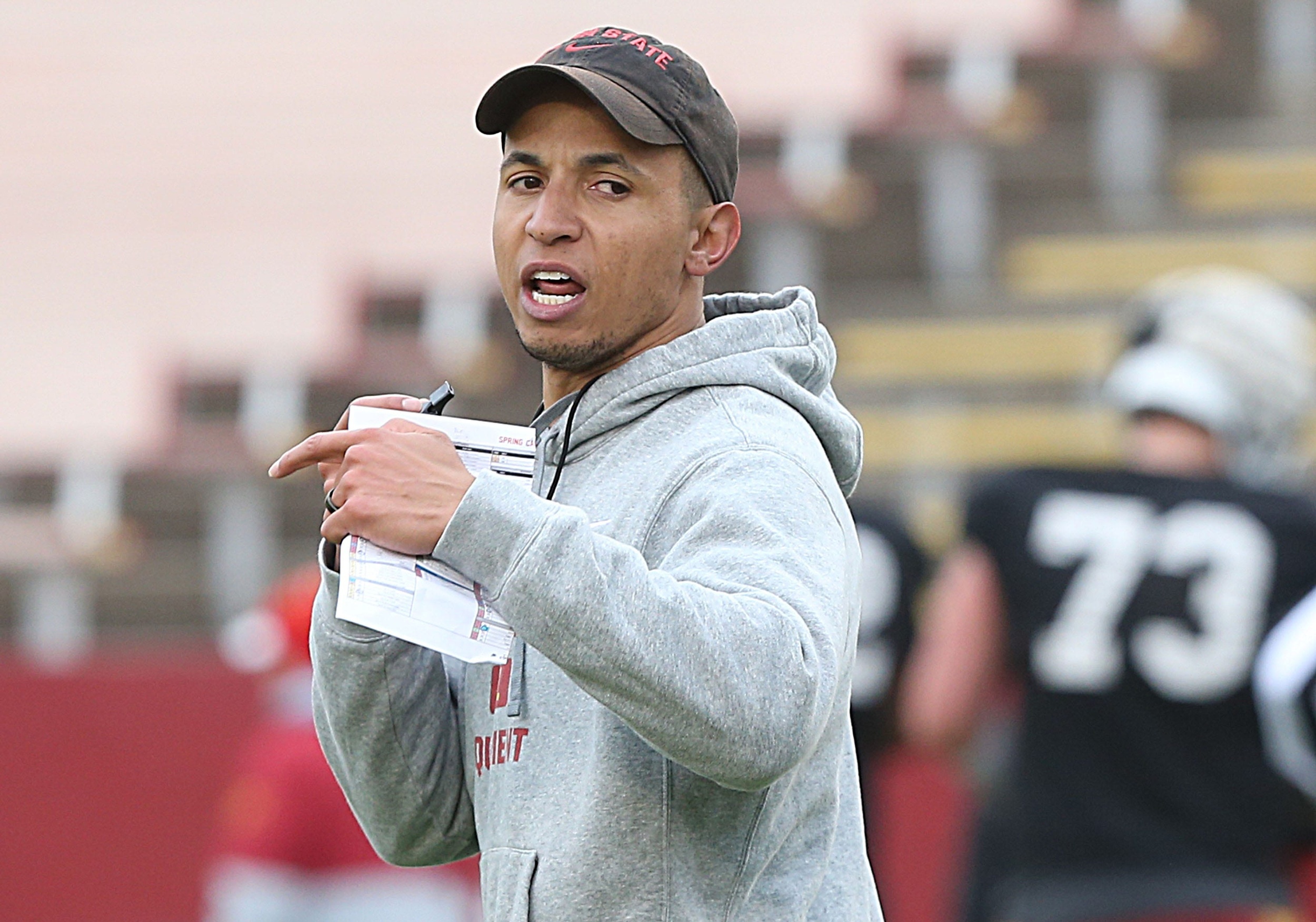 Bucs Request To Interview Rams Offensive Assistant