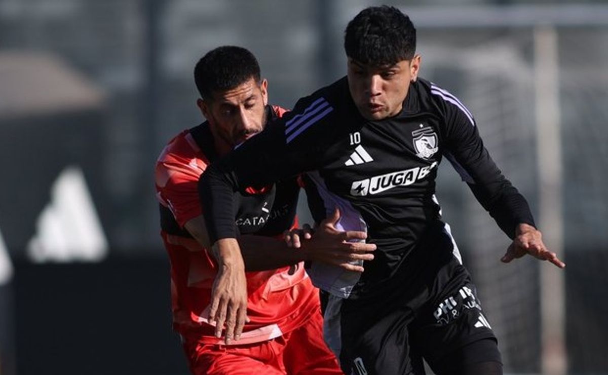 Pie de ángel: Claudio Aquino se luce en su primer partido con Colo Colo