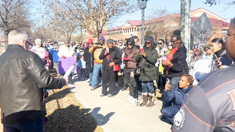 Augusta community gathers to pay tribute to Ruby Bridges