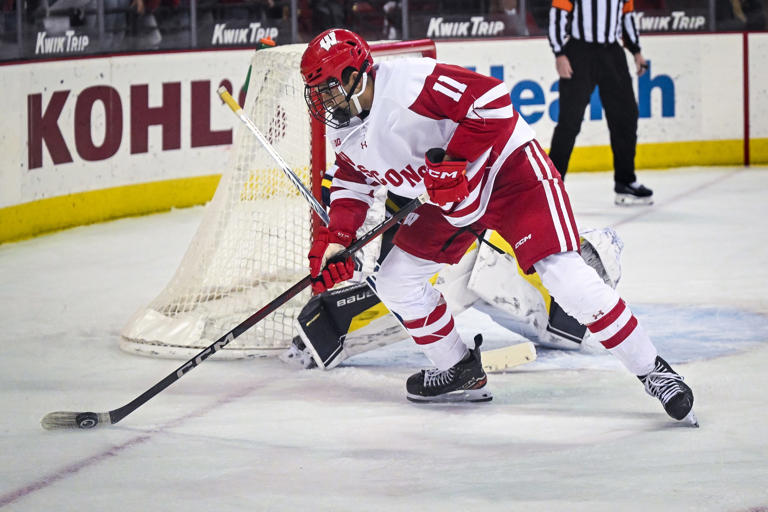 No. 2 Michigan gets final word vs. Wisconsin men's hockey; Badgers ...