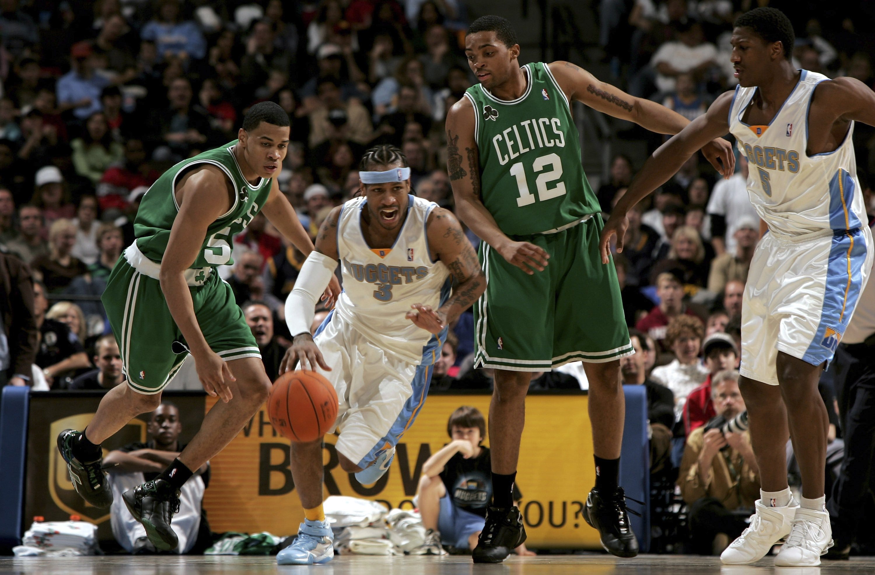 On this day: Celtics deal for Olowokandi; Green, Brooks, Williams born