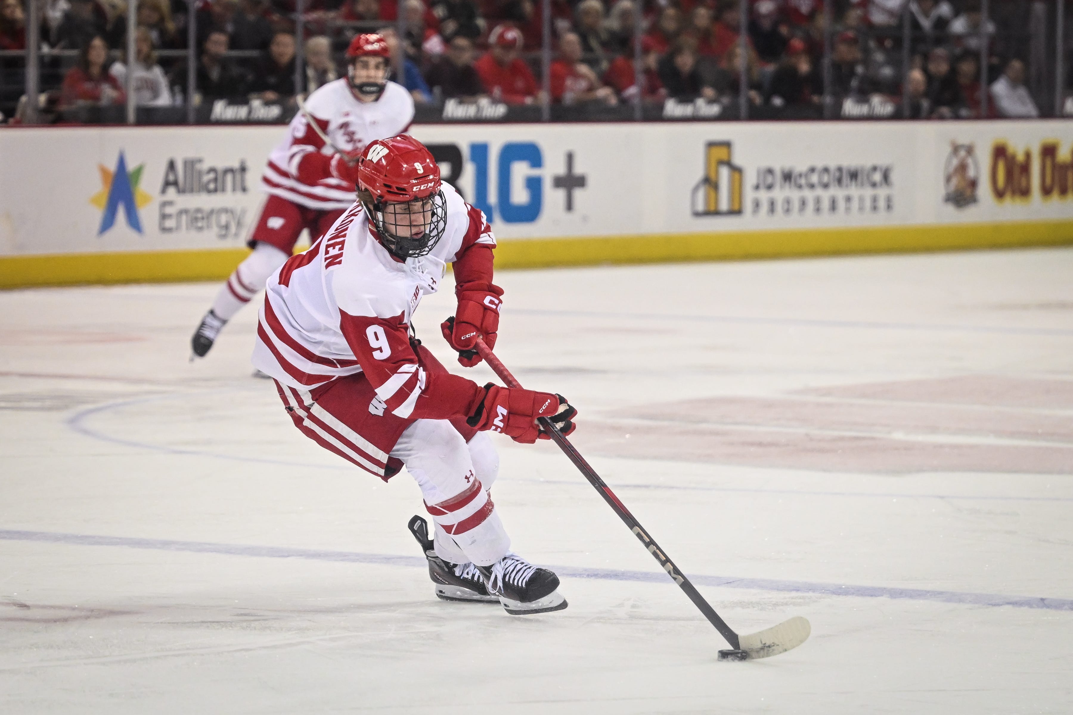 Ohio State tops Wisconsin in overtime to even their Big Ten hockey ...
