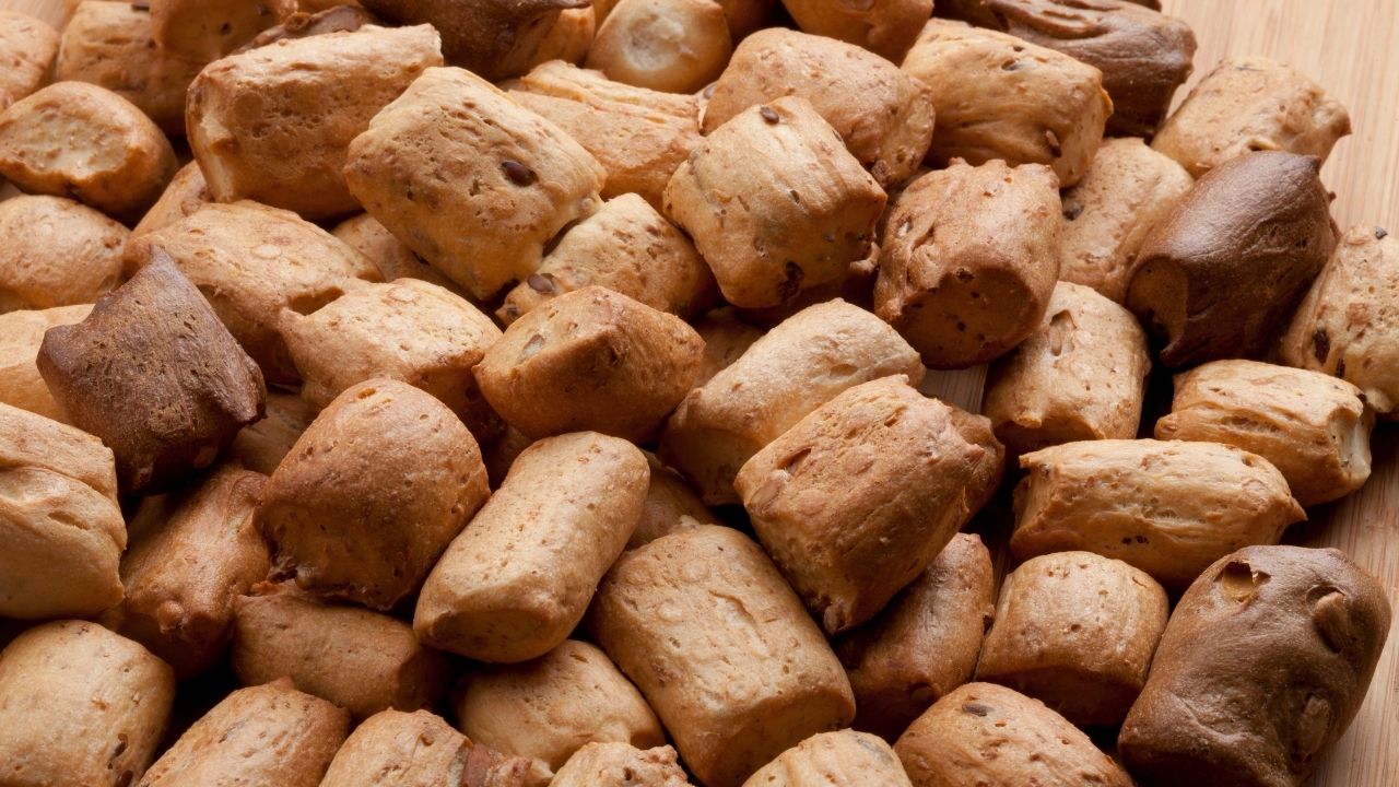 15 Foods That Sustained Sailors During Months at Sea