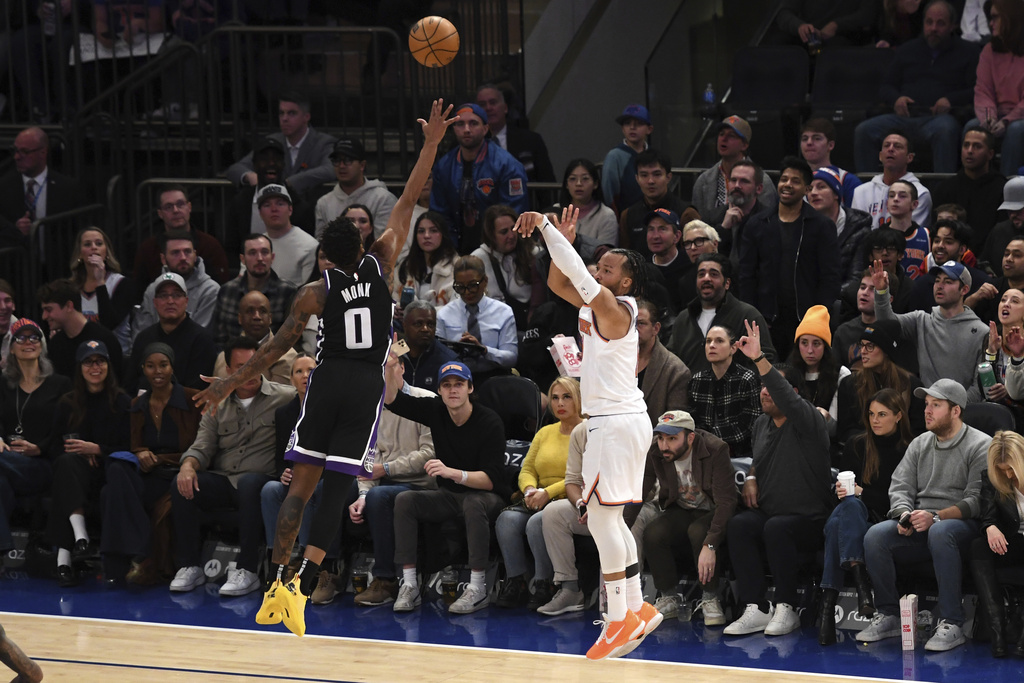 Knicks get four 20-point scorers, another triple-double from Hart in ...