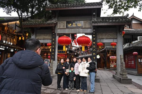 New Work Permit Rules Open Doors for Families of Temporary Residents