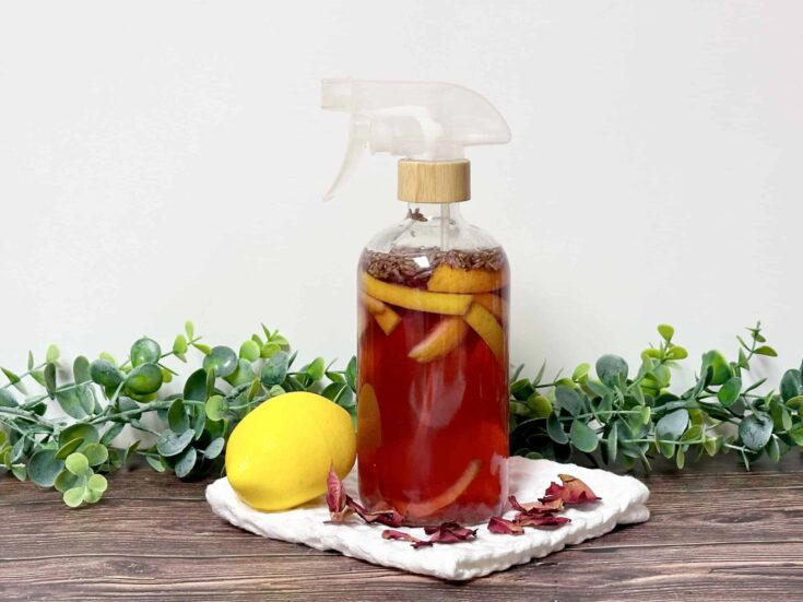 DIY Rose Petal and Lavender Cleaning Spray