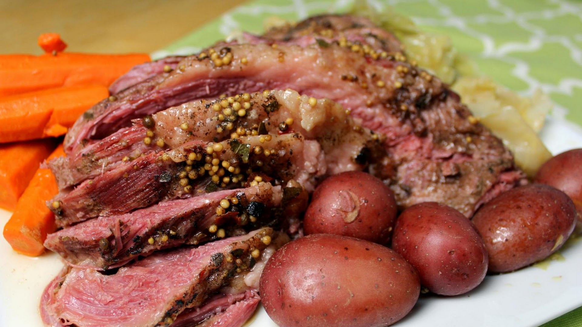 The pressure cooker really makes this corned beef tender, juicy, and ...