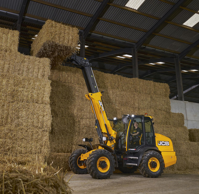 Wrexham JCB team play role in Machine of the Year award