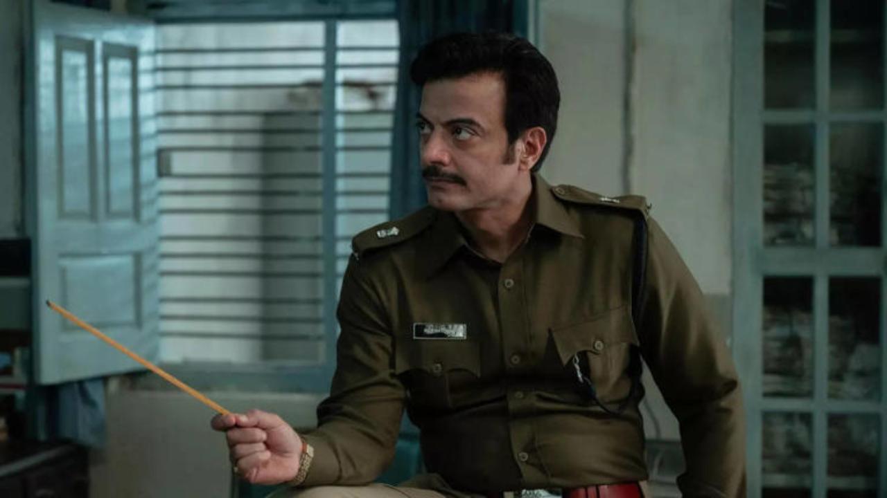 Rahul Bhat recalls breaking his back while hitting prisoner in Black ...