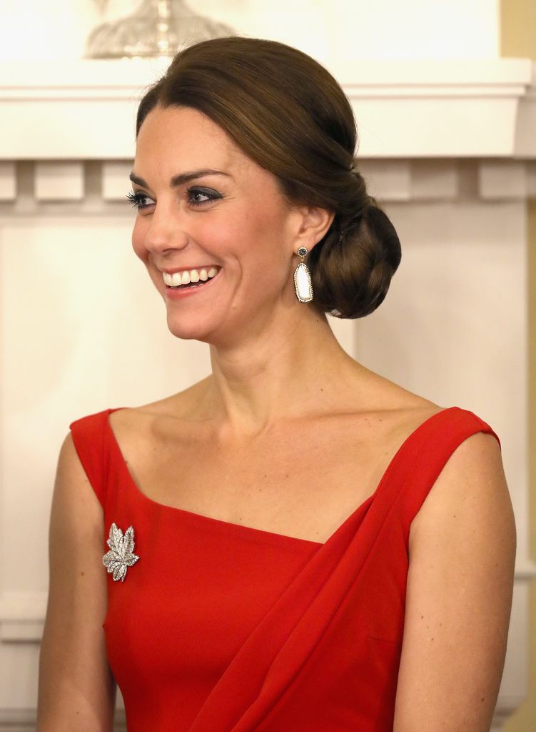 Princess Kate has major Audrey Hepburn moment in retro gown - unearthed ...