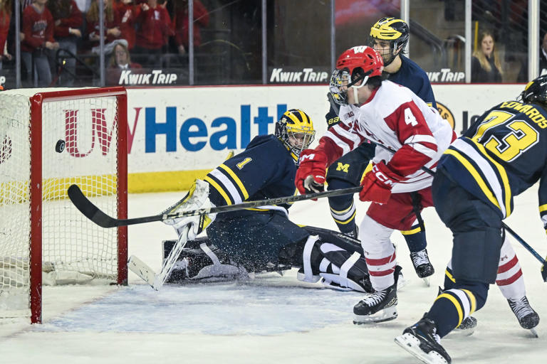 Wisconsin men's hockey bounces back vs. No. 2 Michigan, takes over ...