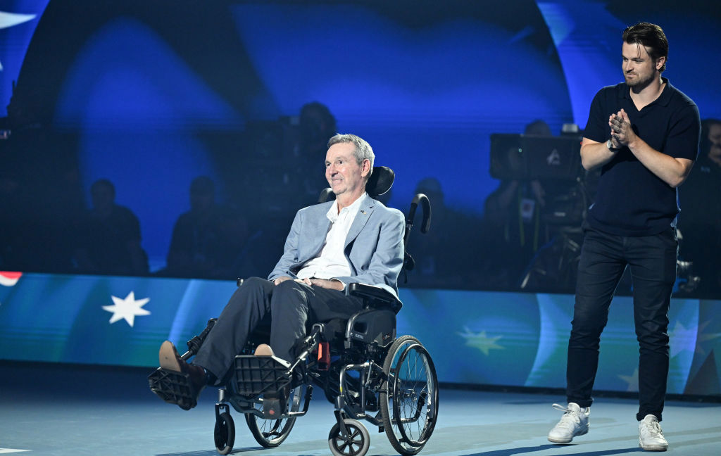 Amazing reception for Neale Daniher after top honour