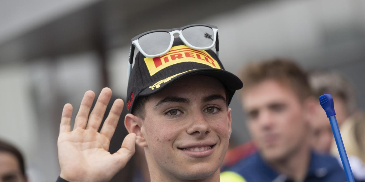 Malas noticias para David Alonso: lesión a un mes de su debut en Moto2