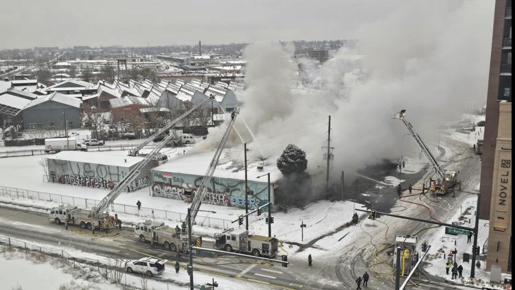 Firefighter injured fighting warehouse fire