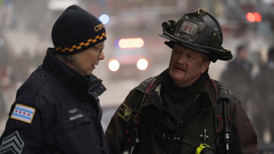 How to watch the 2025 One Chicago crossover in the right order